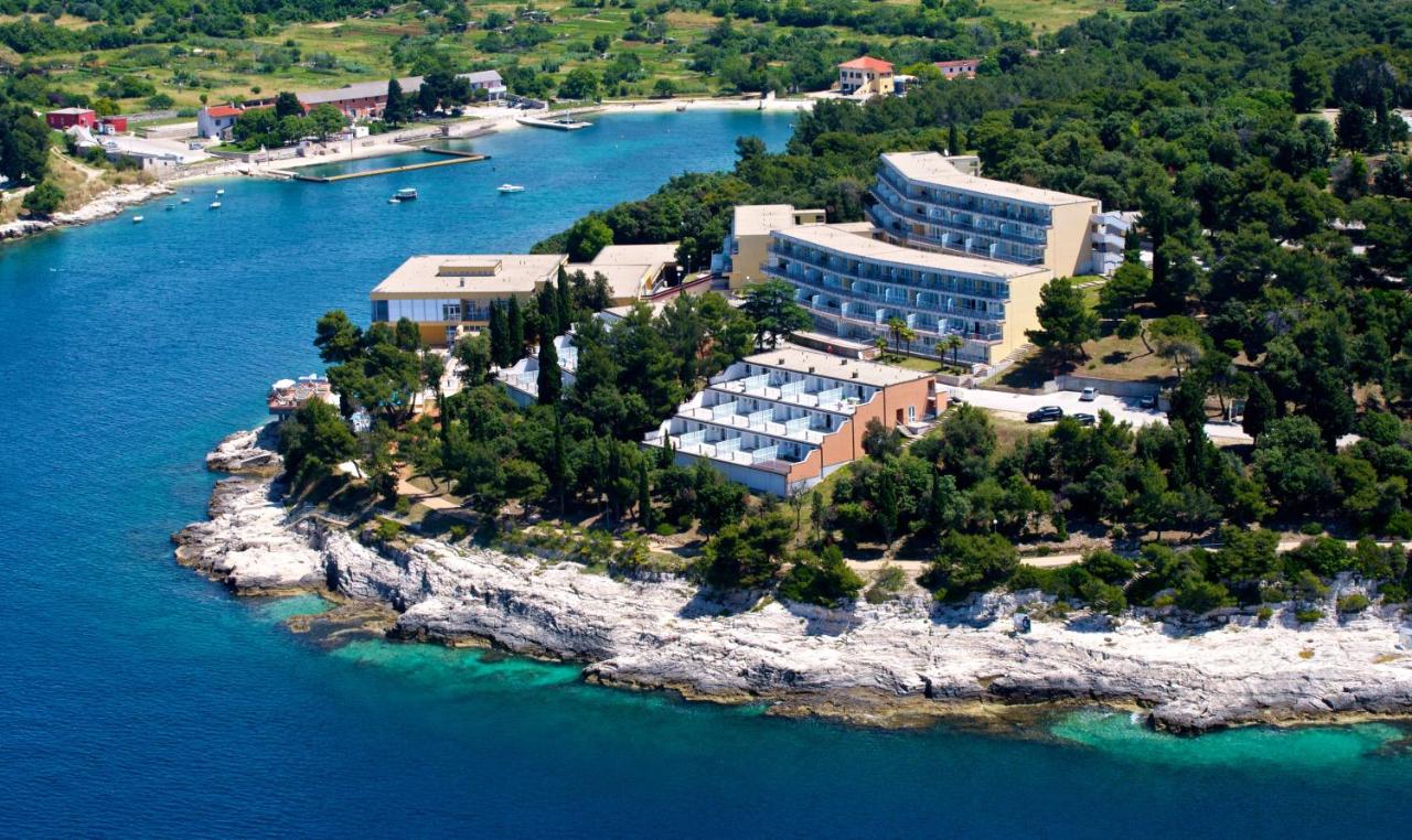 APARTMAJI SPLENDID GOLDEN ROCKS RESORT | Turistična agencija Potepuh