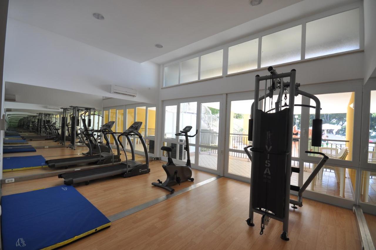 APARTMAJI HORIZONT GOLDEN ROCKS RESORT | Turistična agencija Potepuh